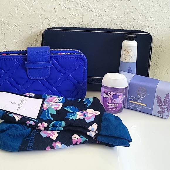 Vera Bradley | Bags | New Bath Body Worksvera Bradley Bundle Of 6 Pcs ...
